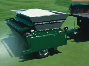 Turfco Topdresser Mete-R-Matic IV - Maskinmægler.dk - vi tager godt ...